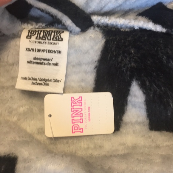 PINK Victoria's Secret | Intimates & Sleepwear | Victorias Secret Pink ...